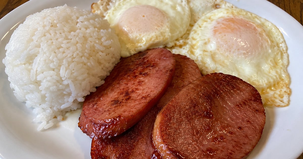 Portuguese Sausage, Eggs & Rice Recipe | Hawaii Travel Guide